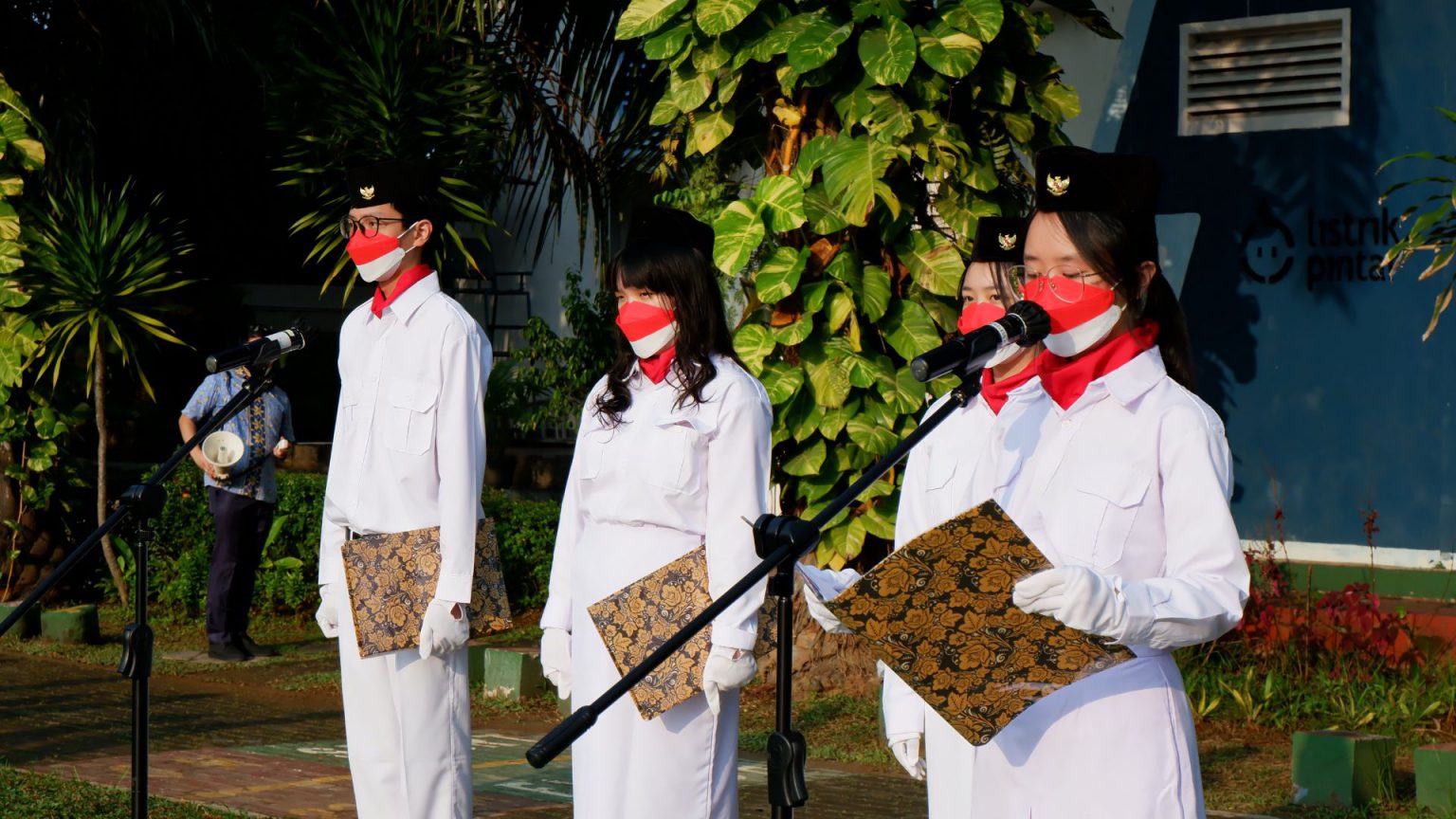 Dirgahayu Indonesia: Pulih Lebih Cepat, Bangkit Lebih Kuat - ID - IPEKA Integrated Christian School